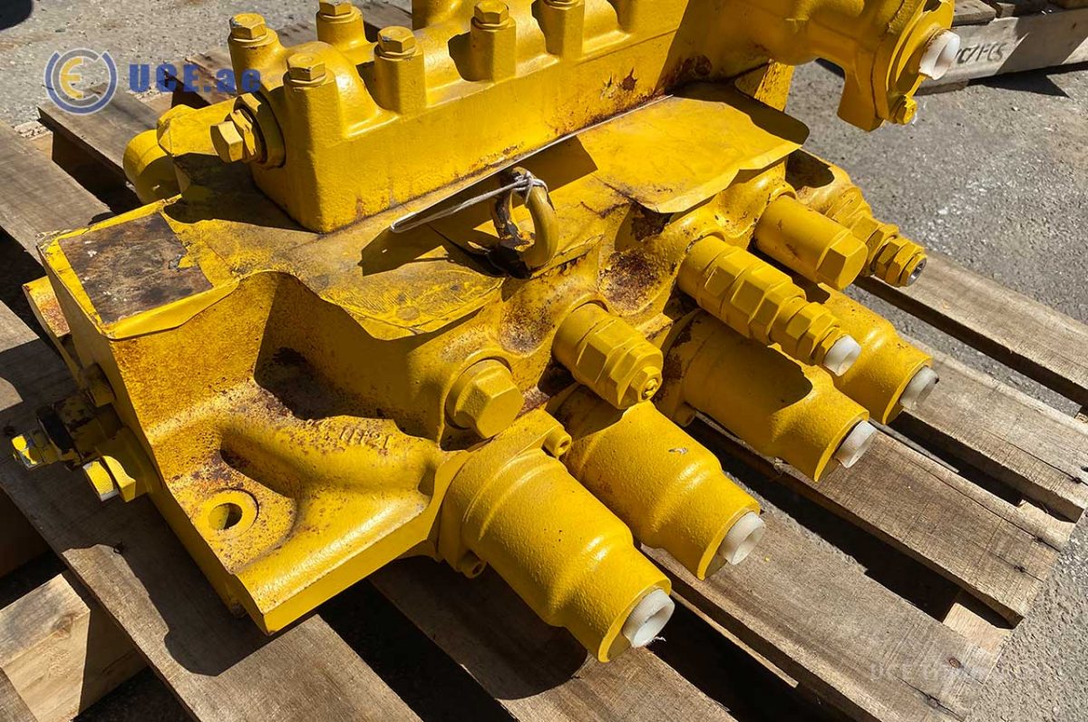 Control Valve to Suit PC800-7 Komatsu Excavator – uce.ae | UCE Trading Co.